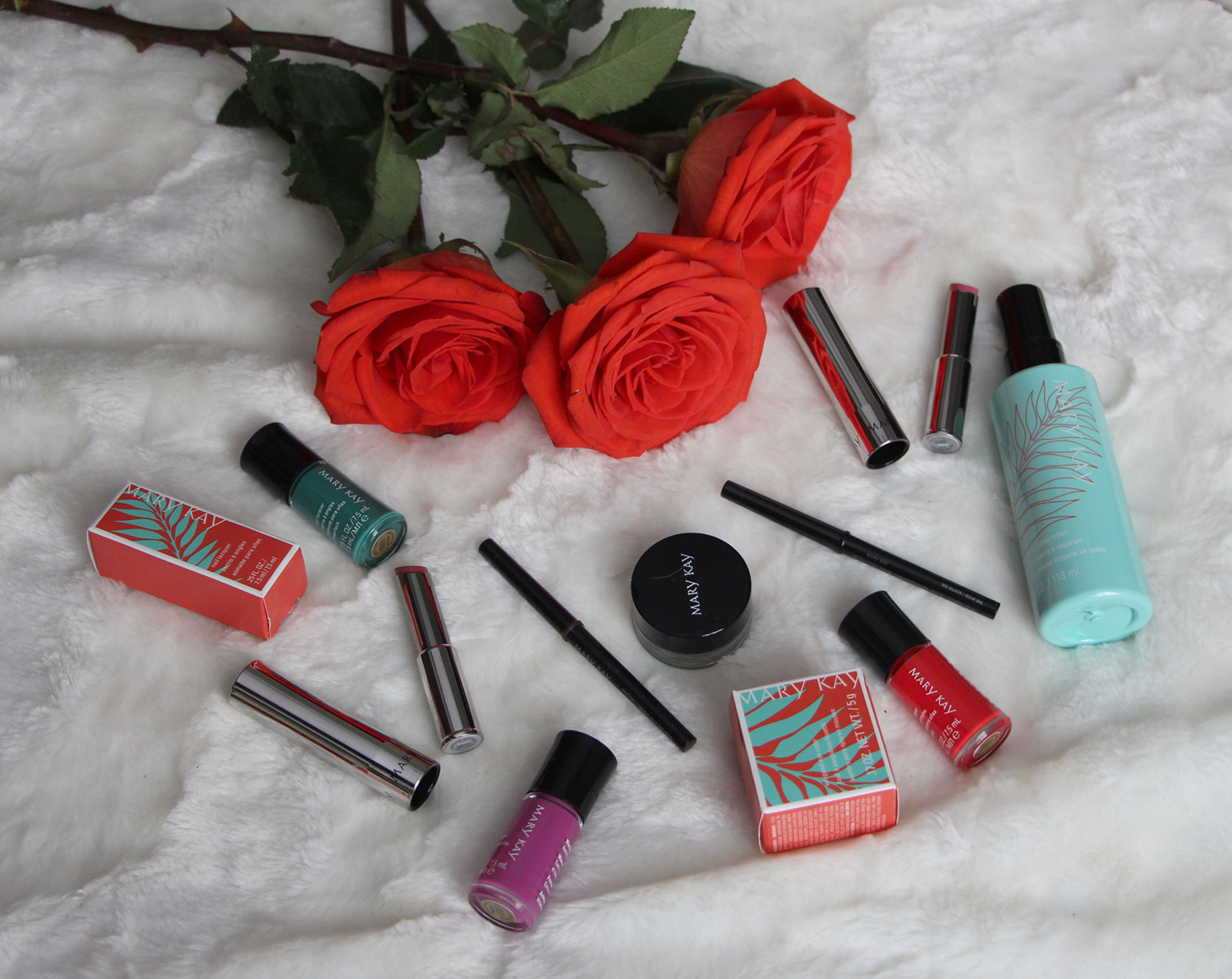 Mary Kay Paradise Calling Collection review