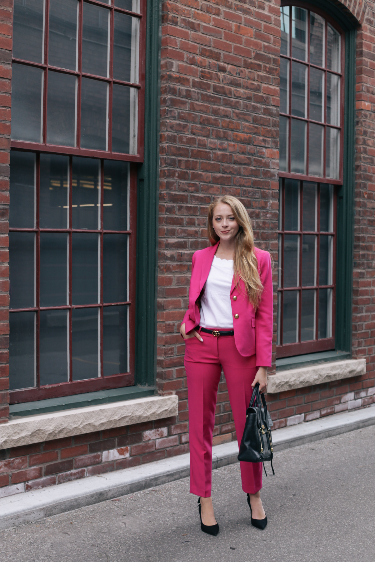 Hot pink suit | Tips for wearing colored suits