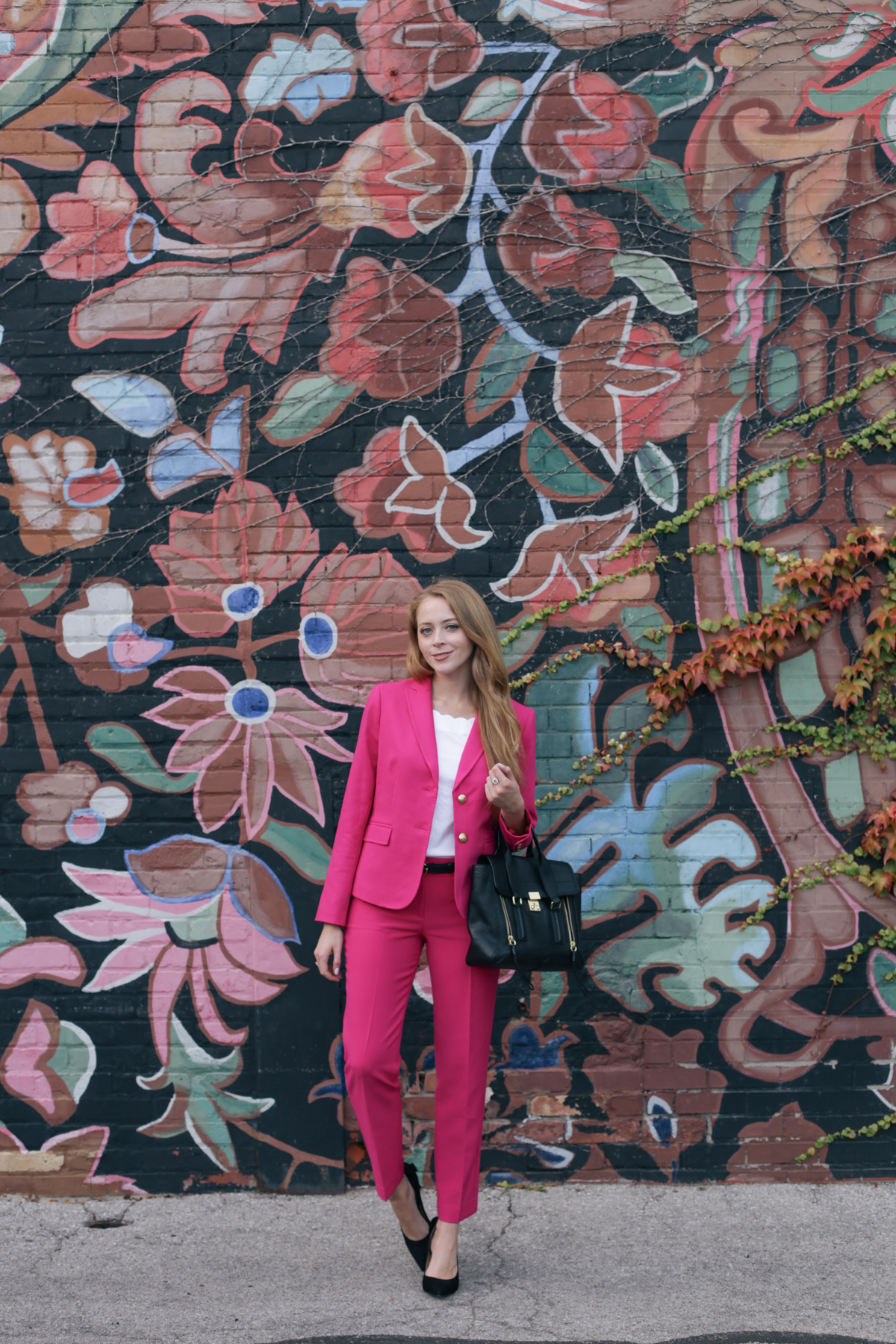 Hot pink suit | Tips for wearing colored suits
